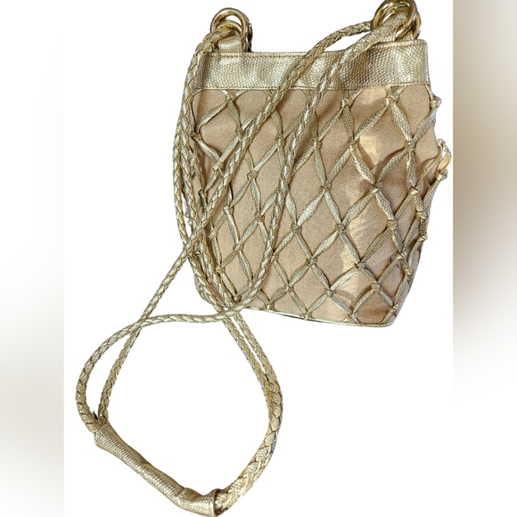 Tiannl | Bags | Tianni Metallic Gold Woven Bucket Bag | Poshmark